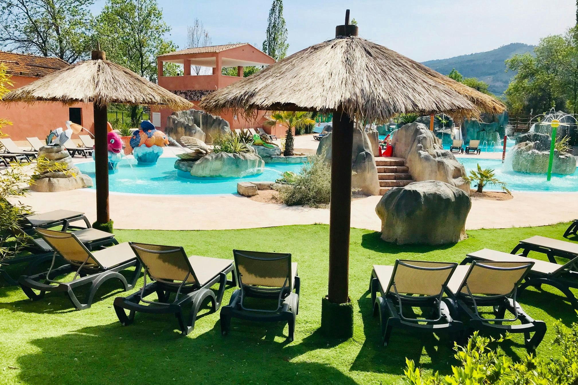Camping Saint Louis - Campingplatz (La Roquette-sur-Siagne) | PiNCAMP ...